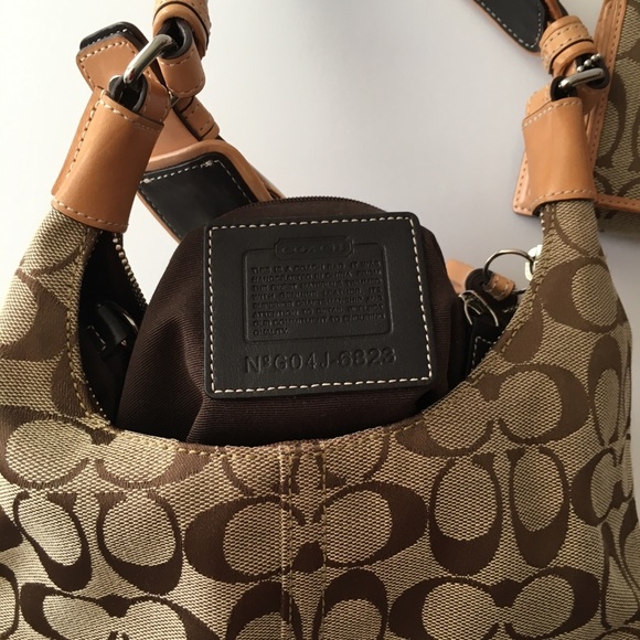 Coach | Bags | Coach Signature Hobo Bag With Wallet | Poshmark